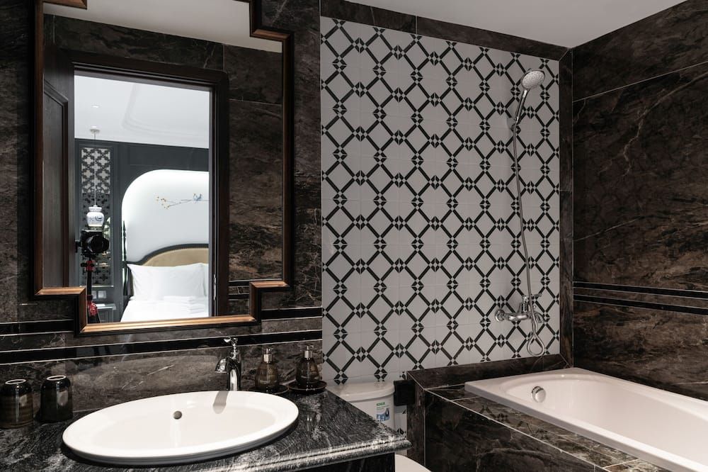 Eli Rina Hotel | Vietnam - Venue Report