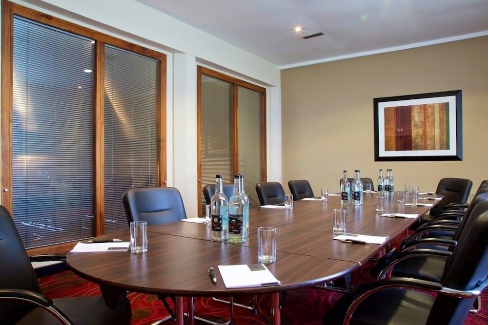 Riverside Lodge Hotel | Irvine, California, United Kingdom - Venue Report