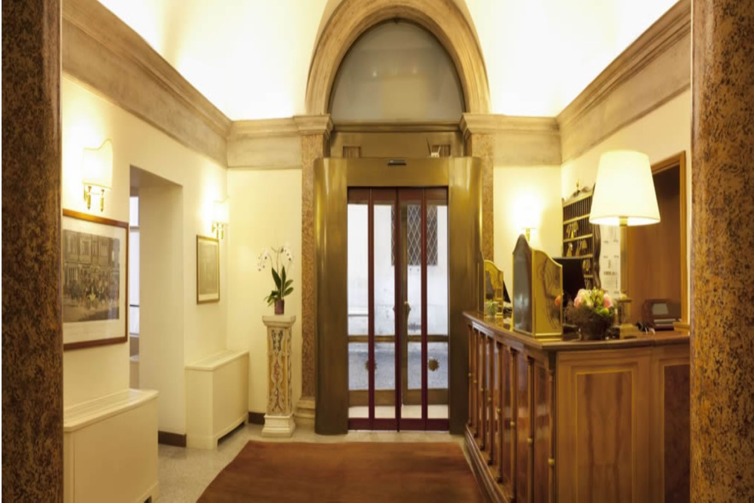 Albergo Santa Chiara Hotel Rome en S/ 424 (S̶/̶ ̶1̶,̶1̶2̶5̶). Roma ...
