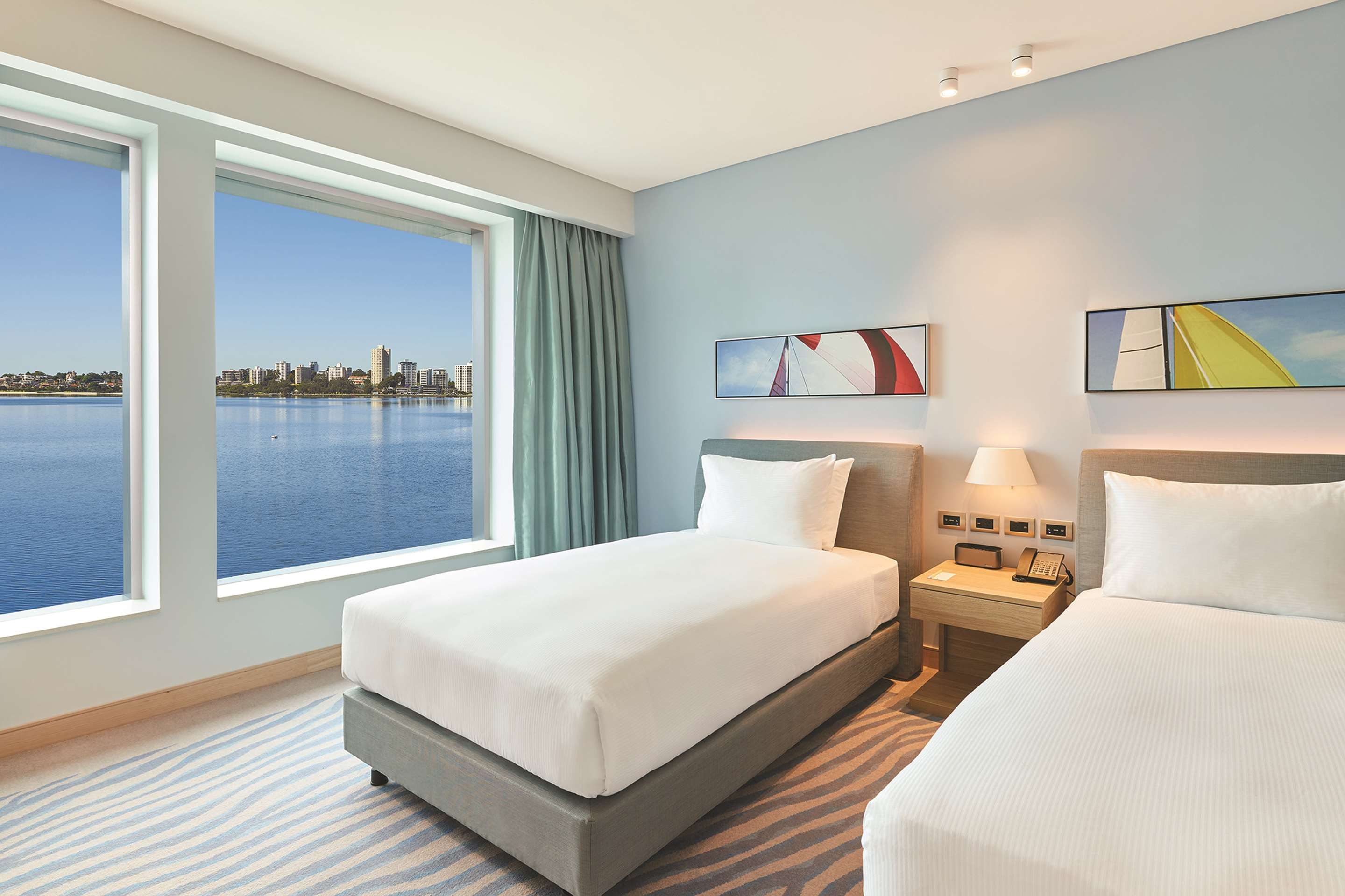 DoubleTree by Hilton Perth Waterfront | Perth, Western Australia ...