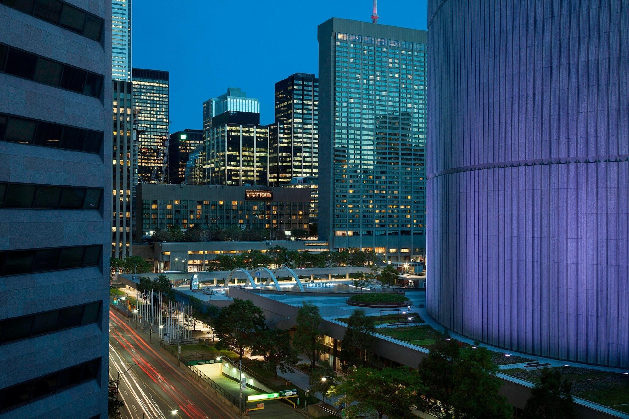 Marriott Downtown at CF Toronto Eaton Centre | Toronto, Ontario, Canada ...
