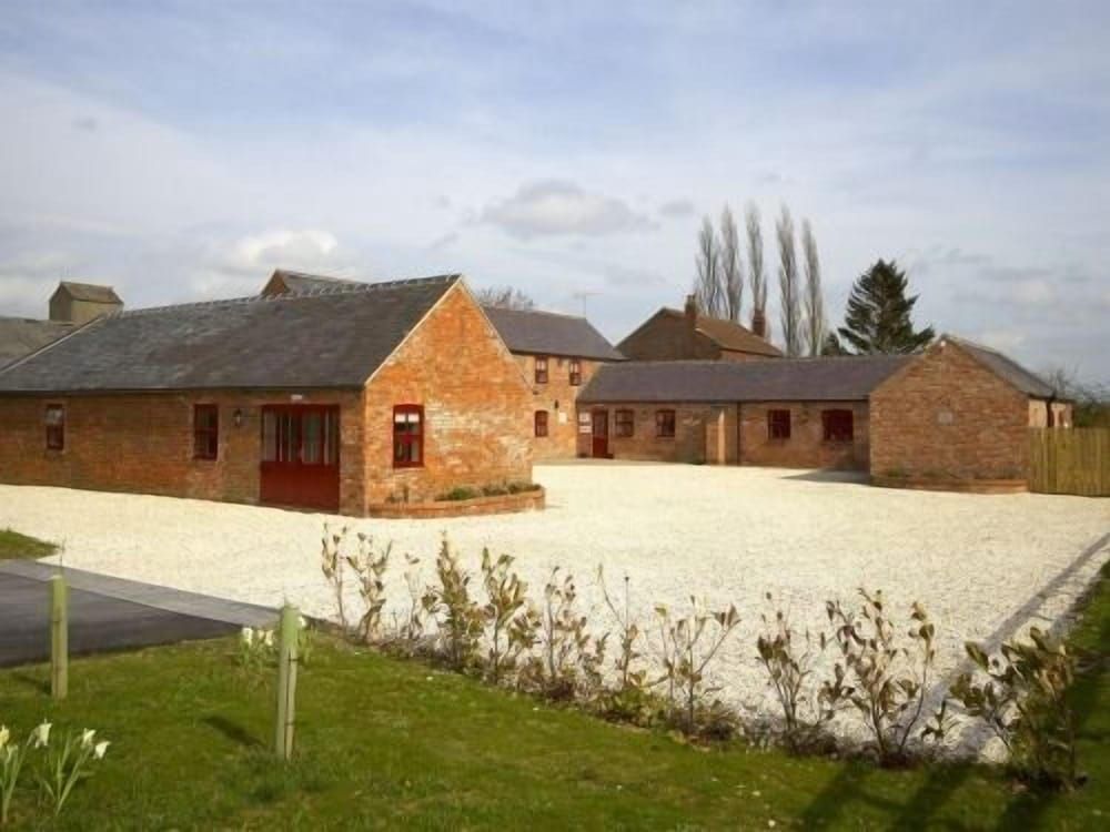Highfield Farm | Driffield, England, United Kingdom | Venue Report