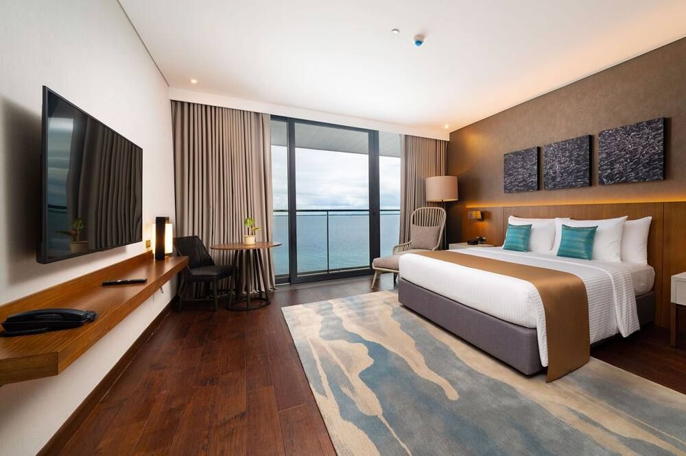 The Reef Island Resort Mactan, Cebu | Philippines | Venue Report