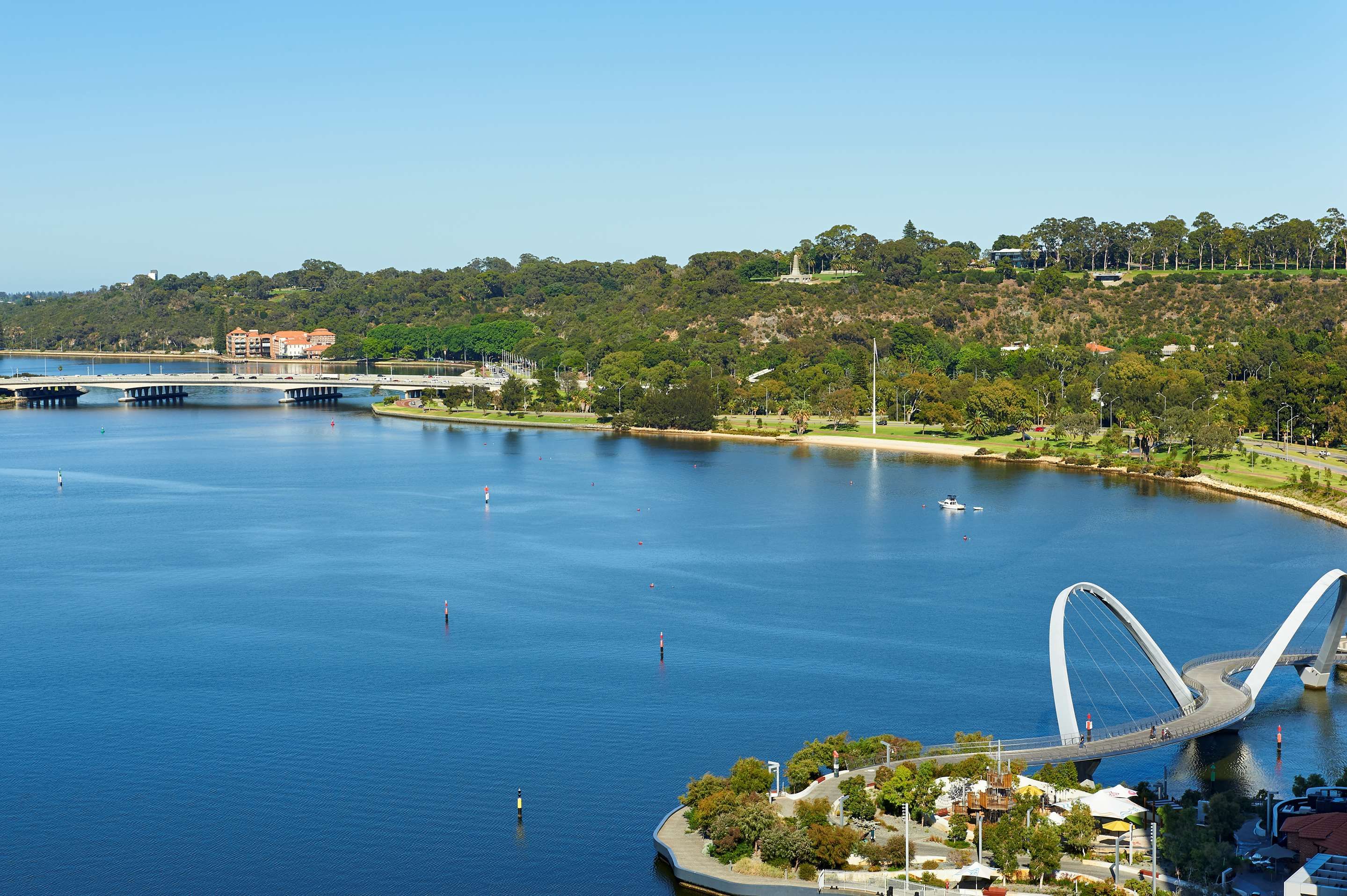 DoubleTree by Hilton Perth Waterfront | Perth, Western Australia ...
