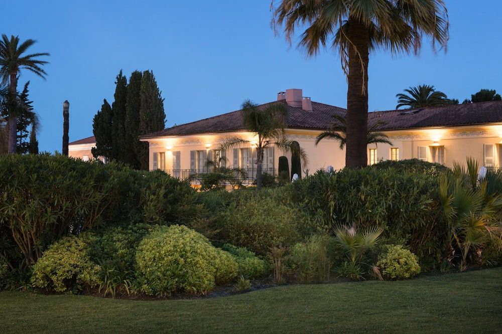 Hotel Royal-Riviera | Provence-Alpes-Côte d'Azur, France - Venue Report