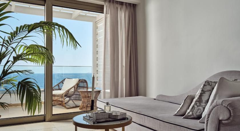 The Royal Blue a Luxury Beach Resort | Greece | Venue Report