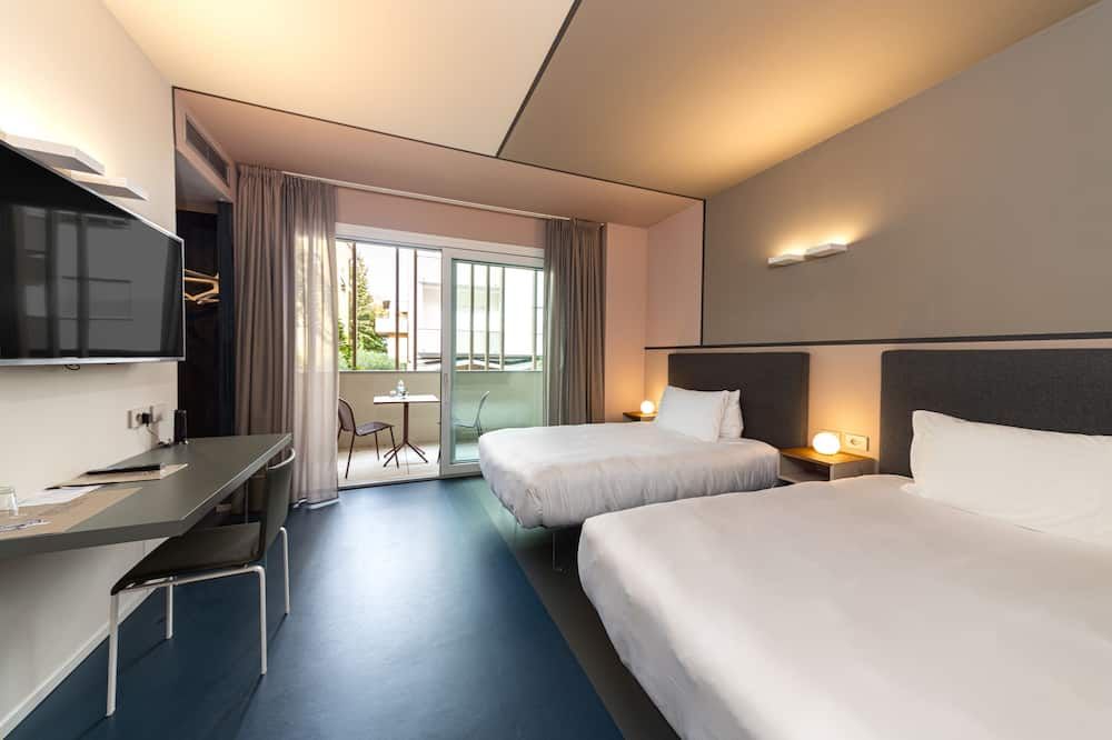 Open Hotel | Italy | Venue Report
