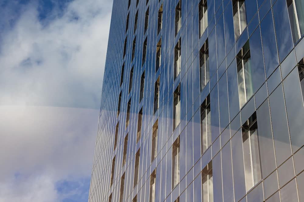 Hotel La Tour | United Kingdom - Venue Report