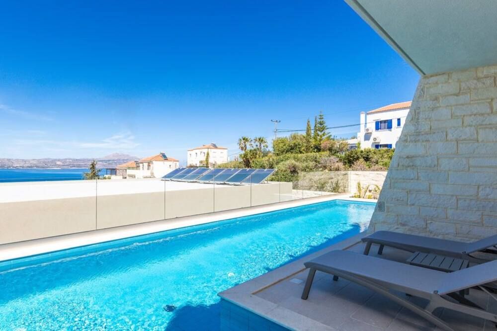 Sun and Sea Plus Resort | Greece | Venue Report