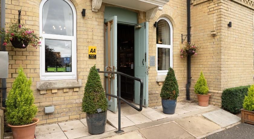 The Finch Hatton Arms | United Kingdom - Venue Report