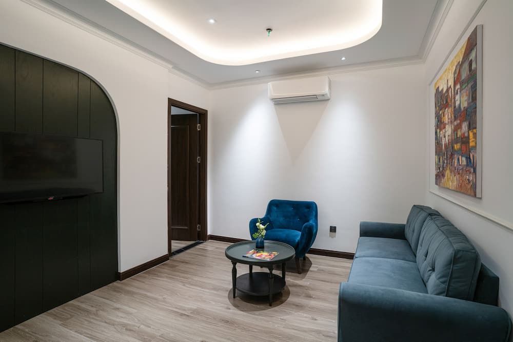 Eli Rina Hotel | Vietnam - Venue Report