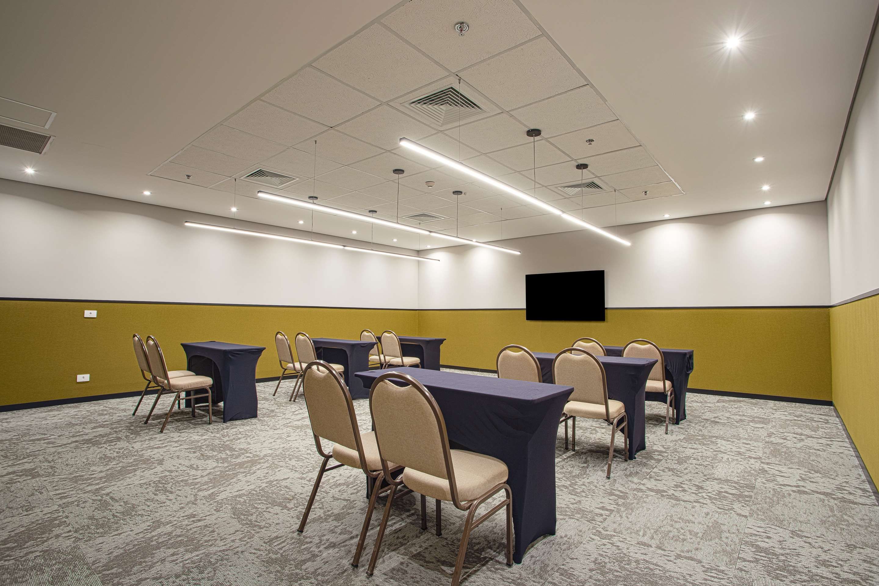 Qoya Hotel Curitiba, Curio Collection by Hilton | Brazil | Venue Report