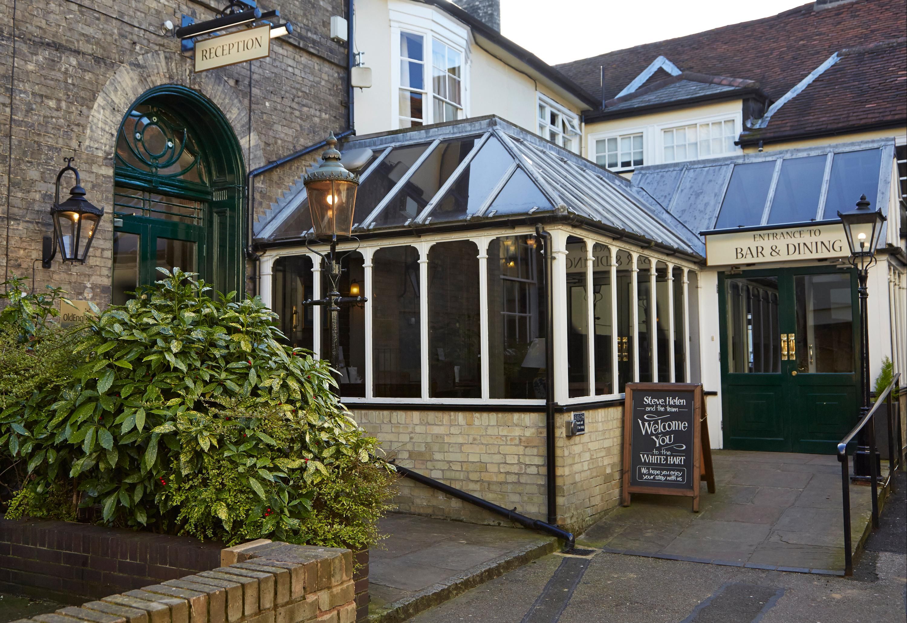 White Hart Braintree By Greene King Inns, Braintree - Compare Deals