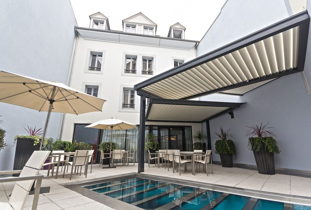 Le Rex Hôtel | France | Venue Report