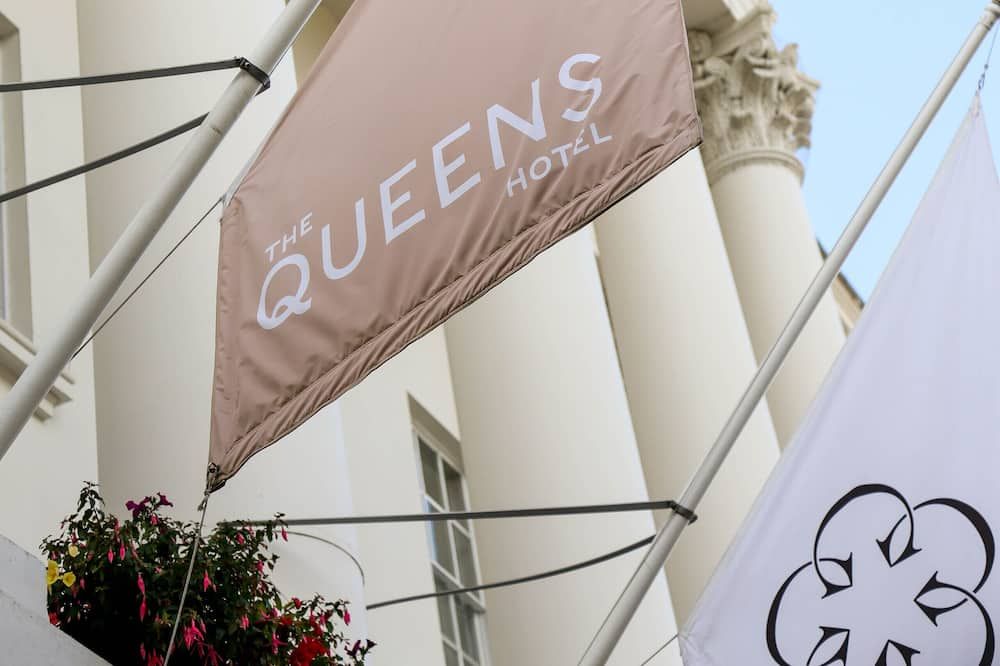 Queens Hotel Cheltenham | United Kingdom - Venue Report