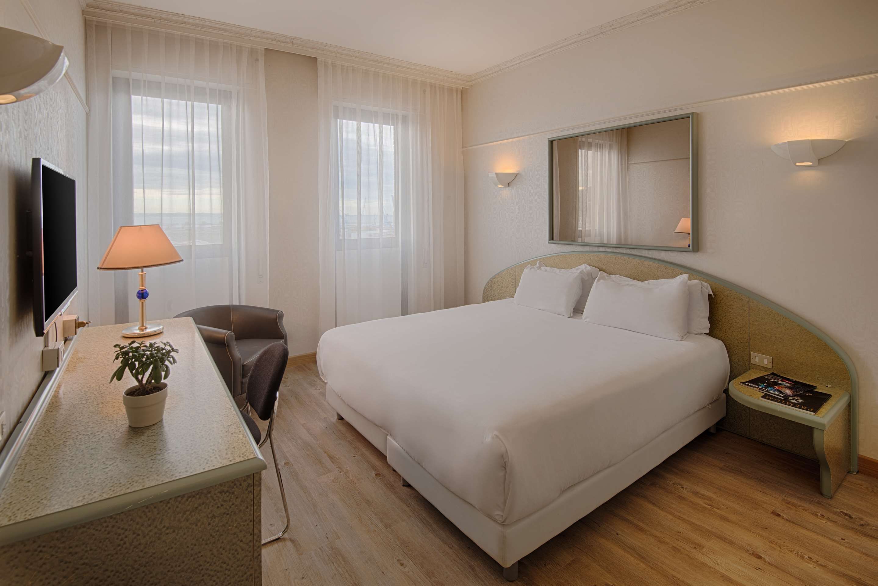 NH Ancona, Ancona, Ancona, Italy - Compare Deals