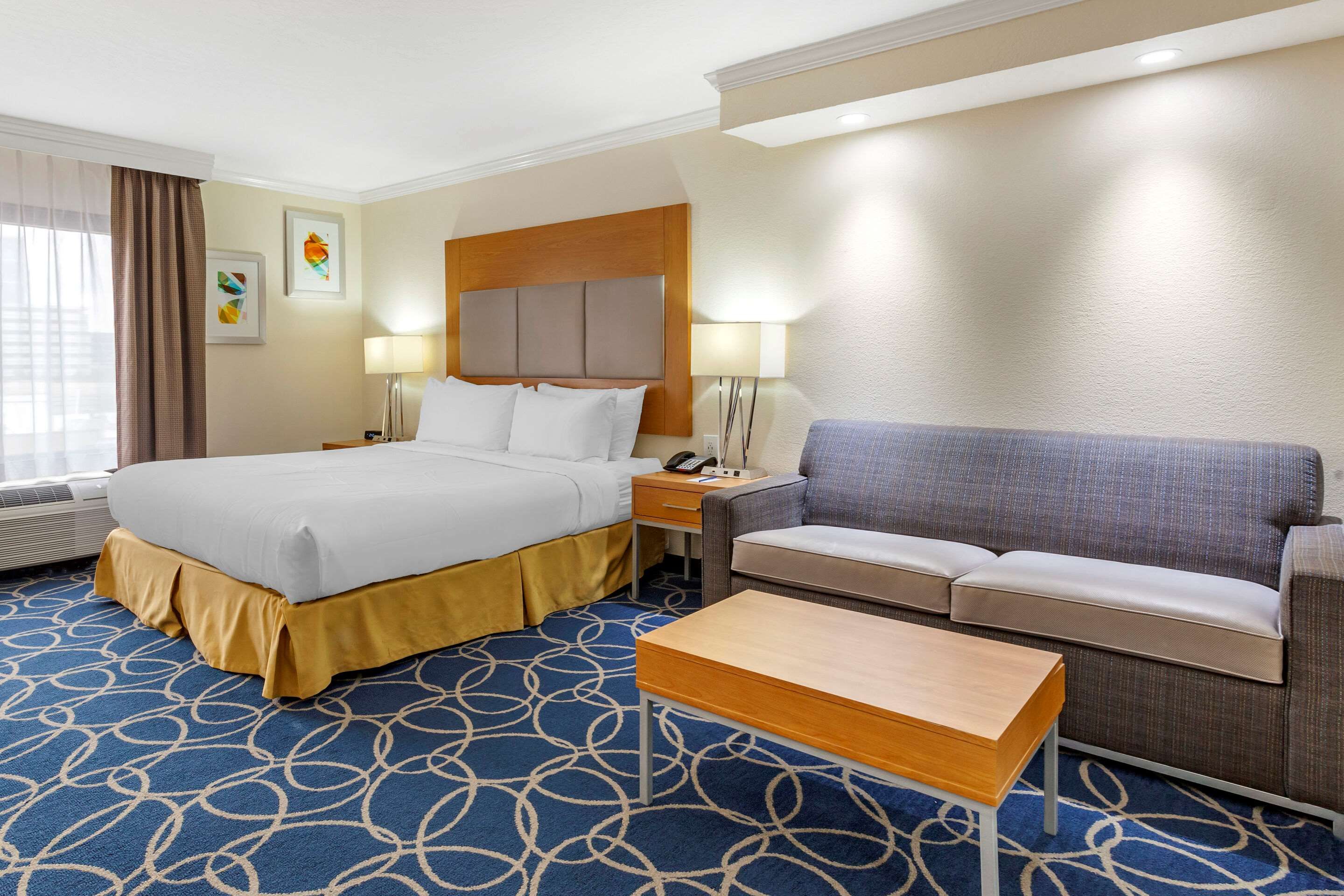 Comfort Inn and Suites Houston I-10 West Energy Corridor $72 ($̶1̶2̶1̶ ...