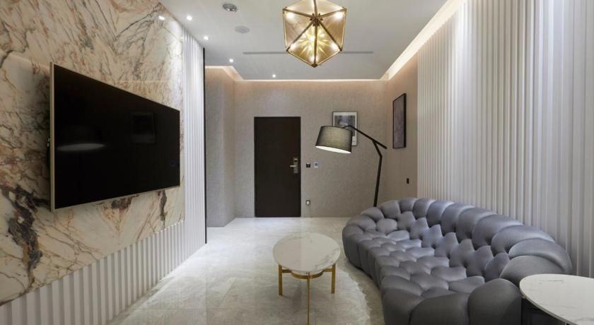Domo Hotel | Venue Report