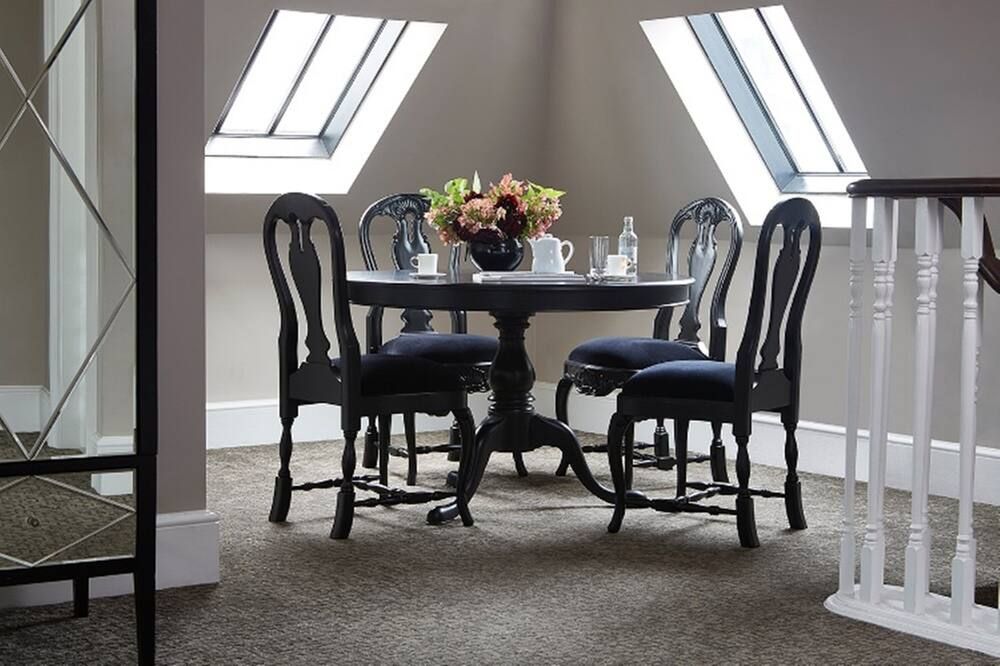 The Westbridge Hotel | London, England, United Kingdom - Venue Report