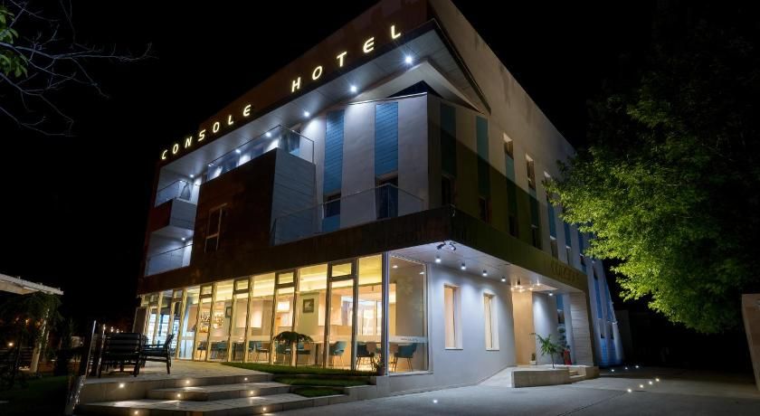 Hotel Console | Romania - Venue Report