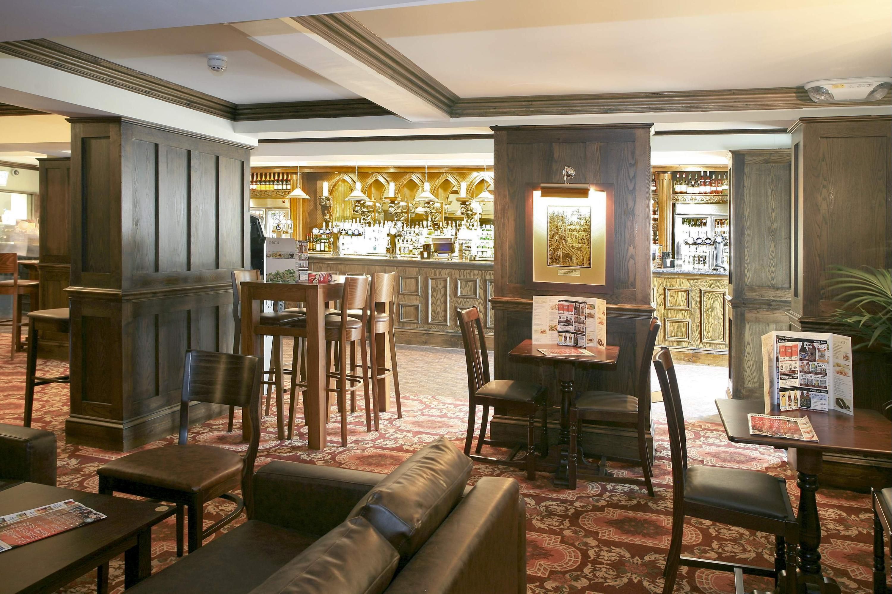The Royal Hop Pole Wetherspoon from £39. Tewkesbury Hotels - KAYAK