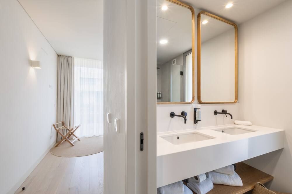 White Shell Beach Villas | Portugal | Venue Report