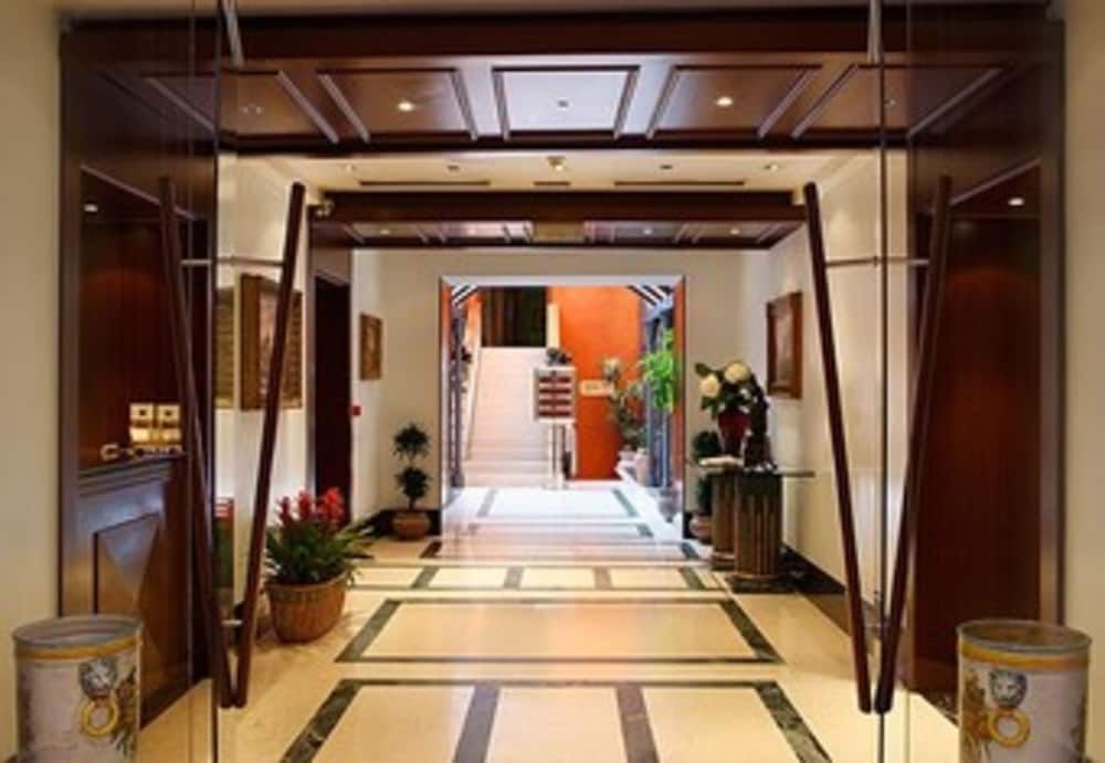 Hotel Ponte Sisto | Rome, Lazio, Italy - Venue Report