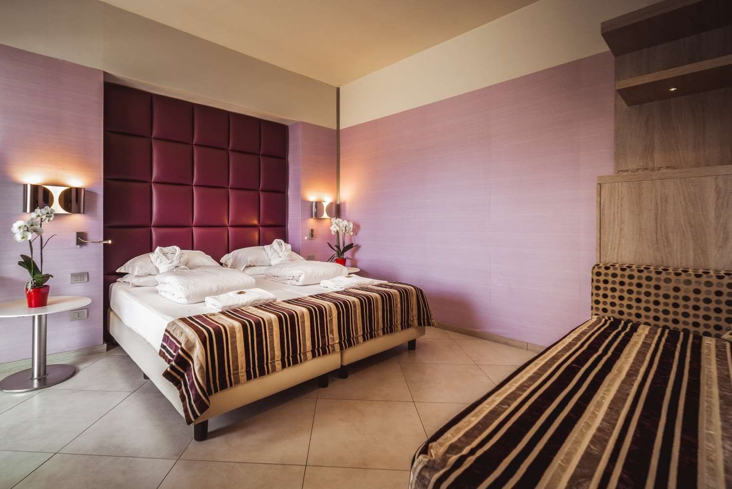 Jazz Hotel | Georgia, Italy - Venue Report