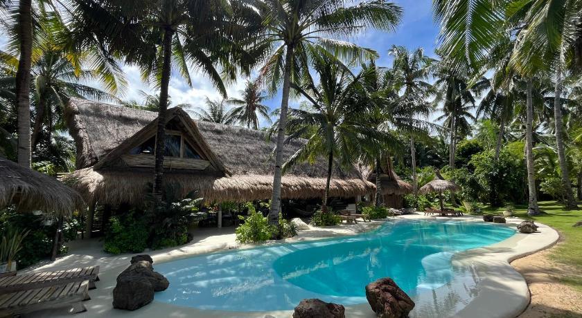 The Beach House Ocam Ocam | Philippines - Venue Report