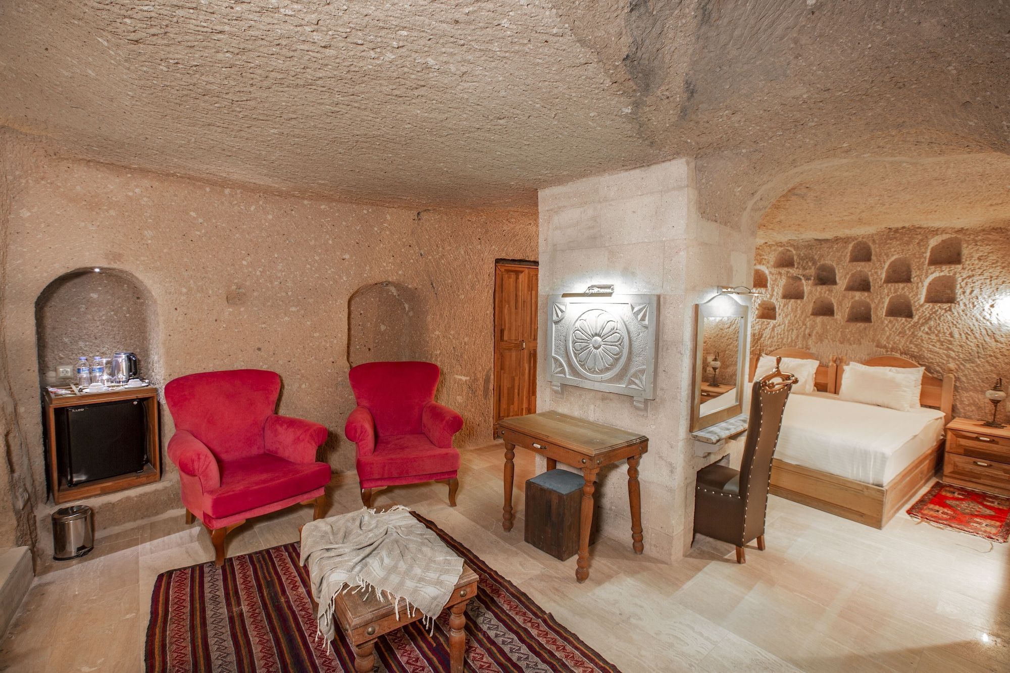 Caldera Cave Hotel & Restaurant | Turkey | Venue Report