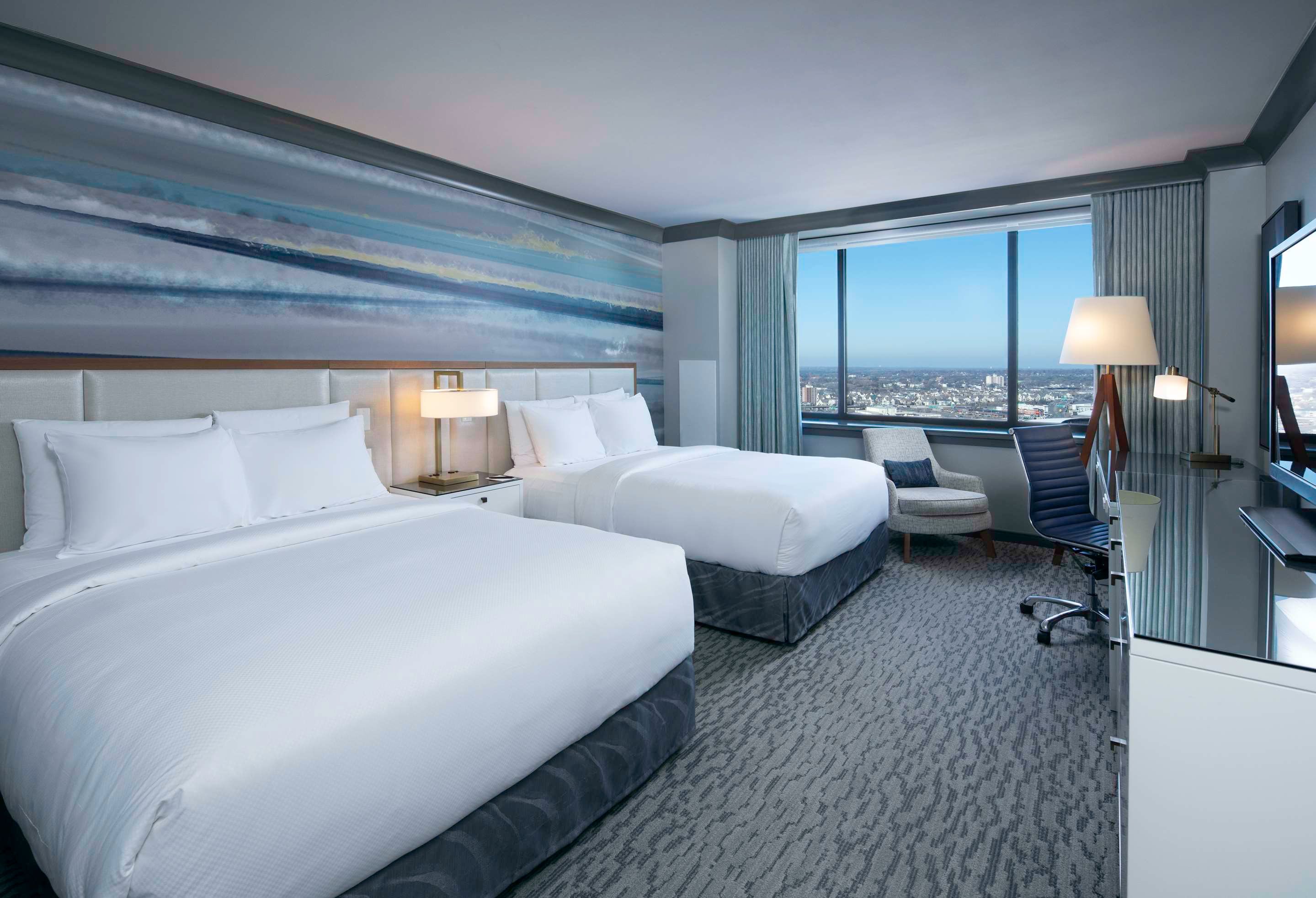 The Lofton Hotel Minneapolis, Tapestry Collection by Hilton ...