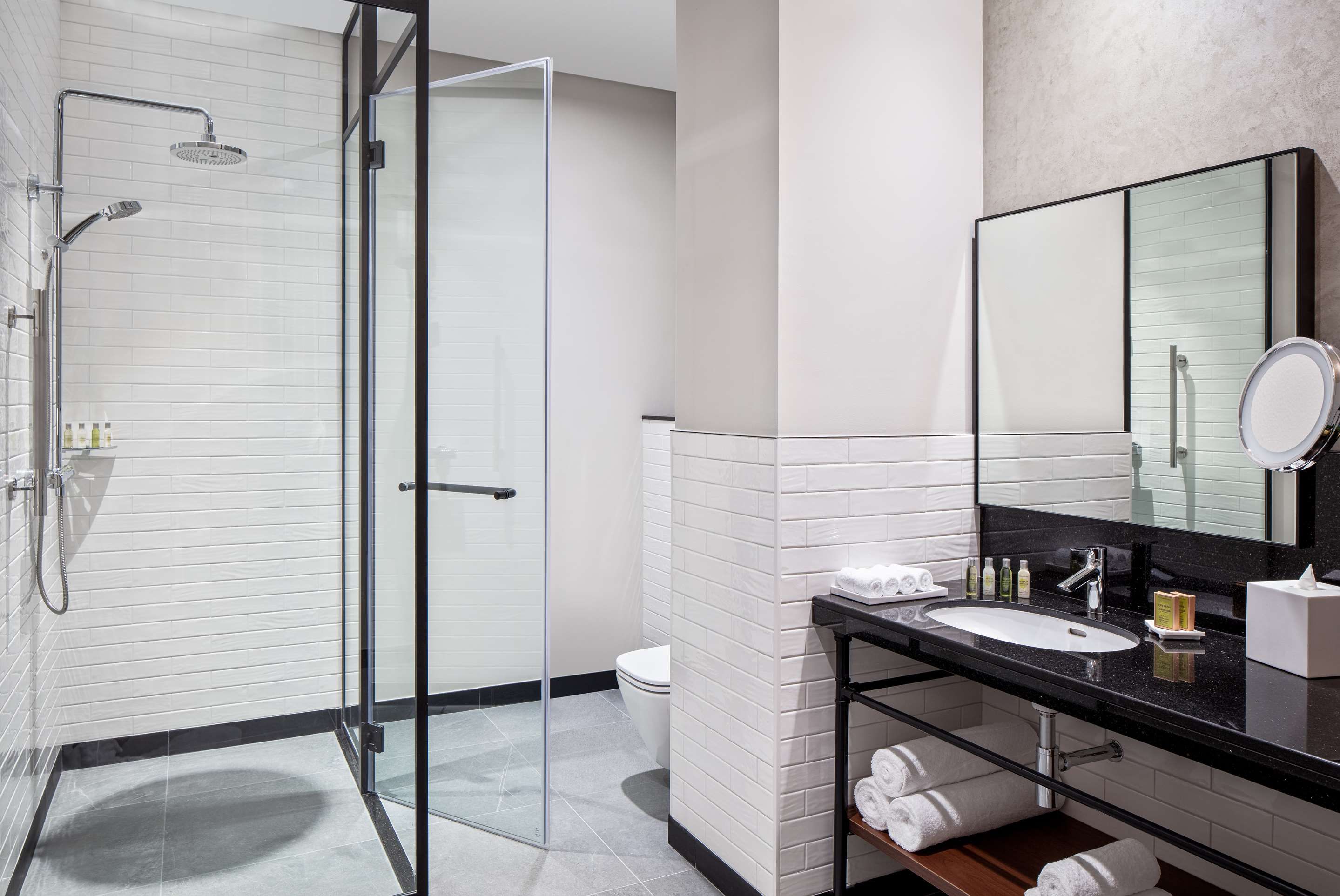 DoubleTree by Hilton Dubai M square Hotel & Residences | Dubai, United ...