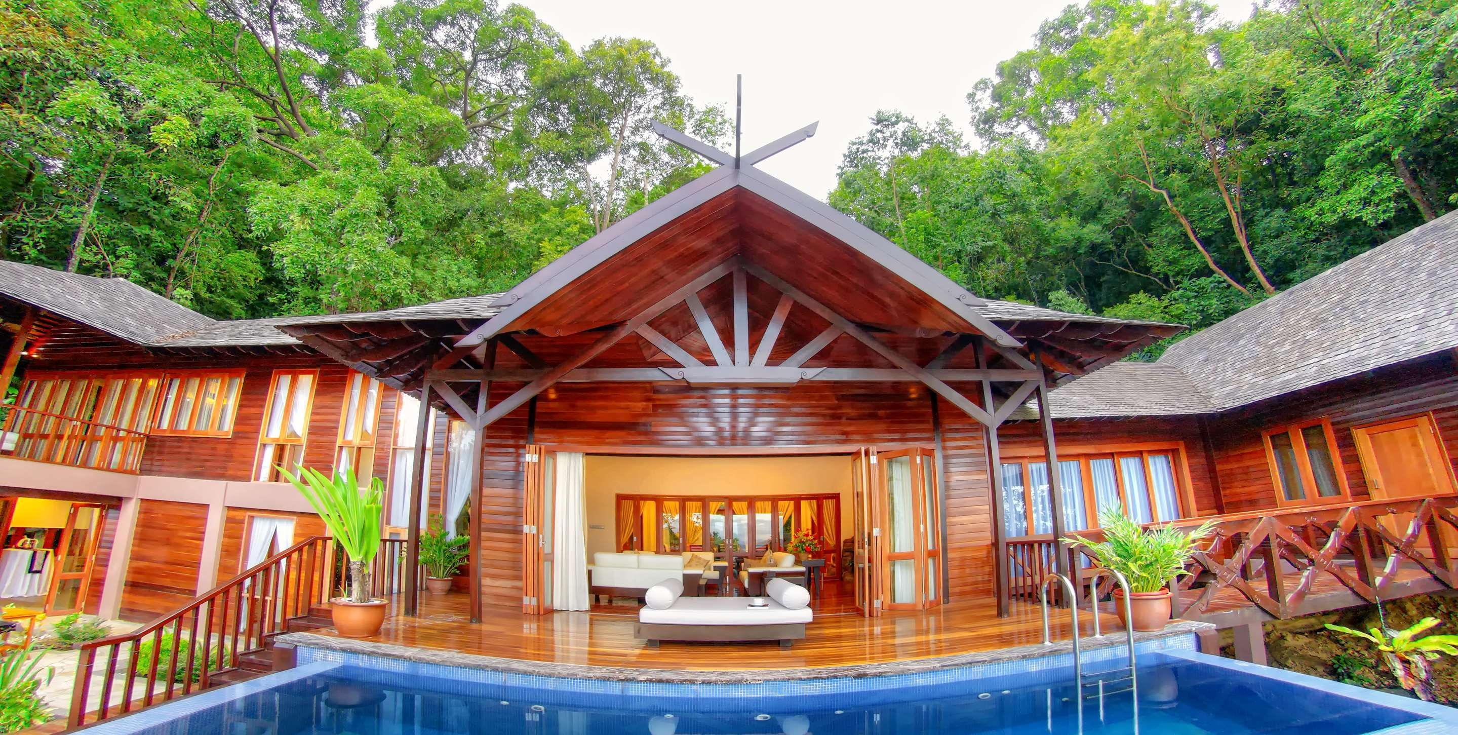 Bunga Raya Island Resort & Spa | Venue Report