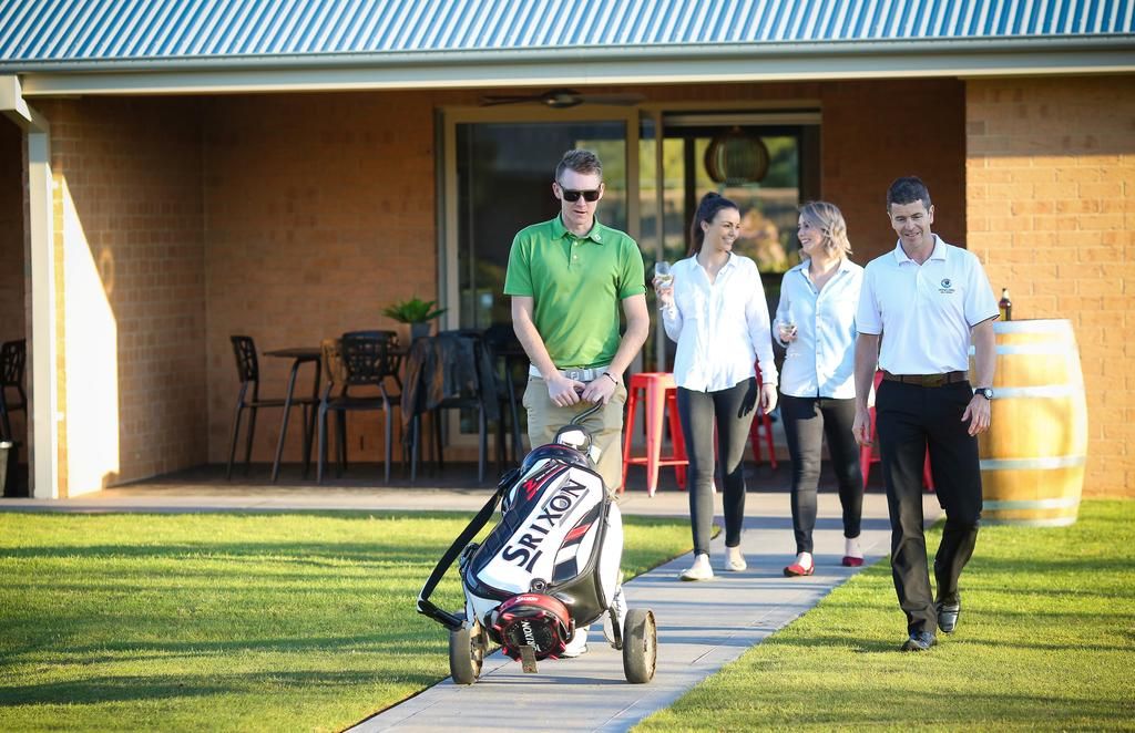 Howlong Golf Resort | Howlong, Australia | Venue Report