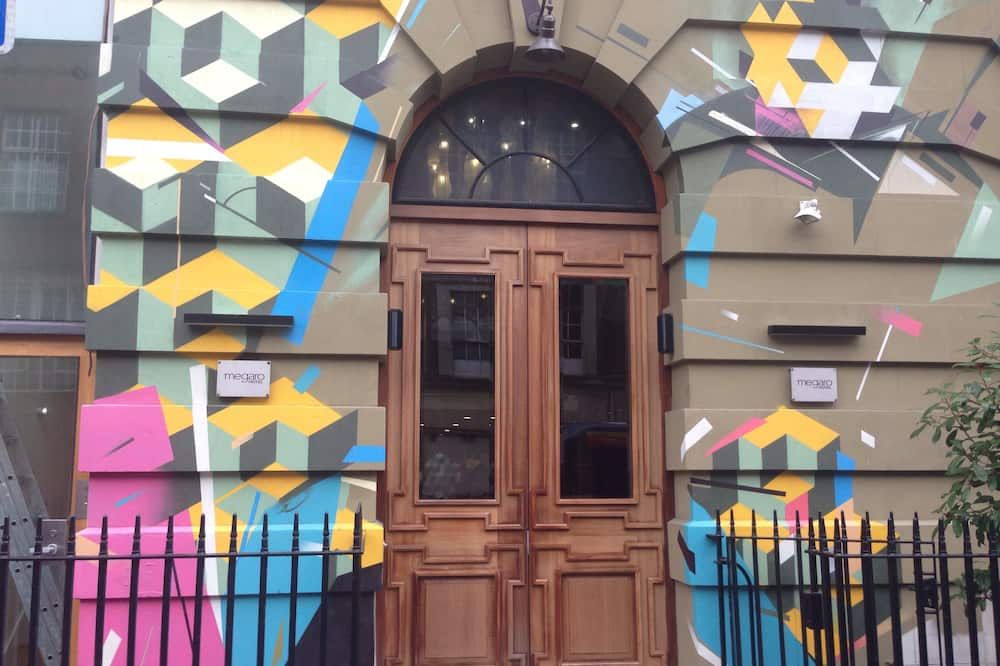 Megaro Hotel | London, England, United Kingdom - Venue Report