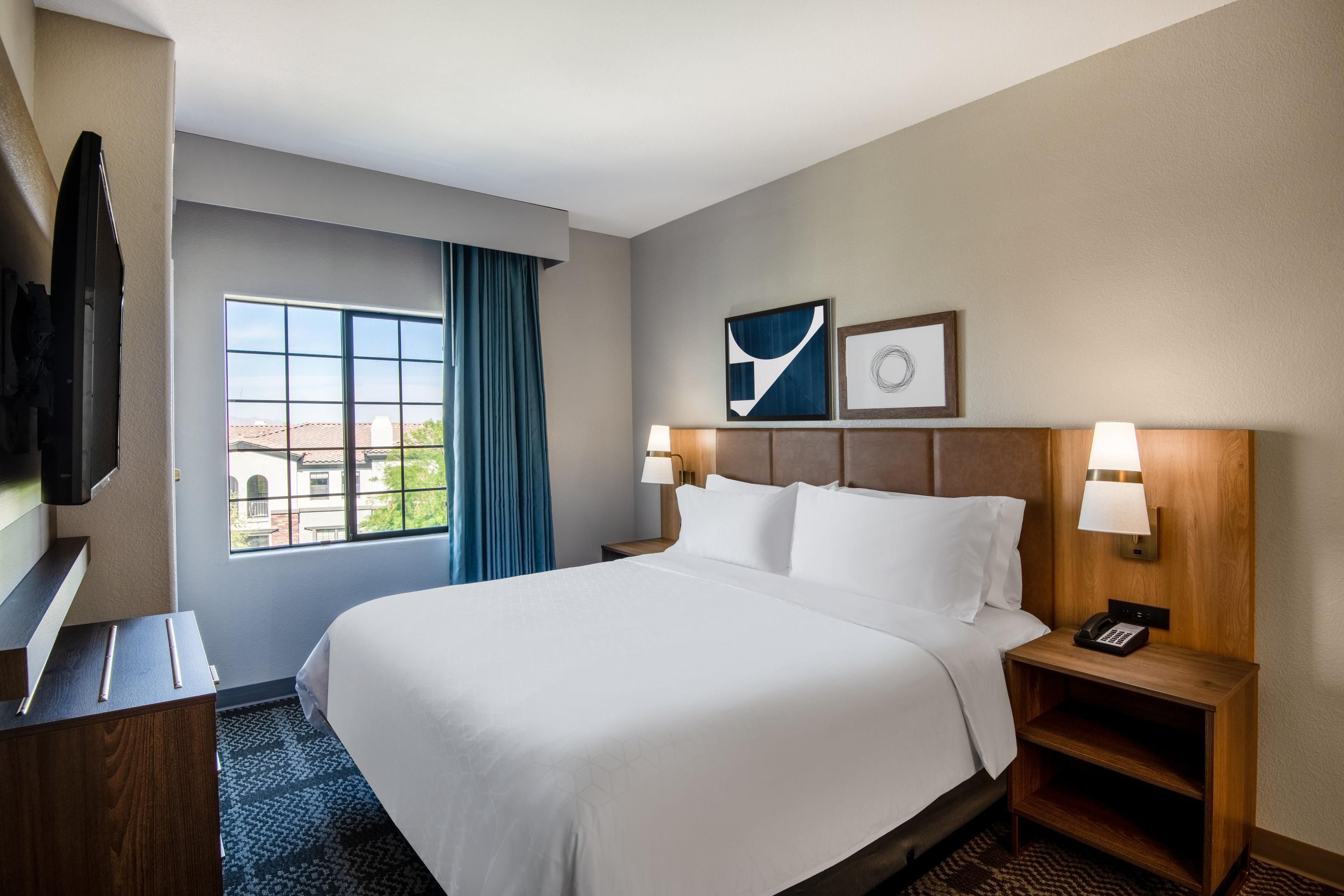 Staybridge Suites Phoenix - Glendale Sports Dist C$ 188 (C̶$̶ ̶3̶5̶3̶ ...