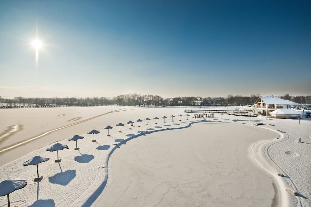 Hotel Molo Resort | Poland, Maine, United States | Venue Report
