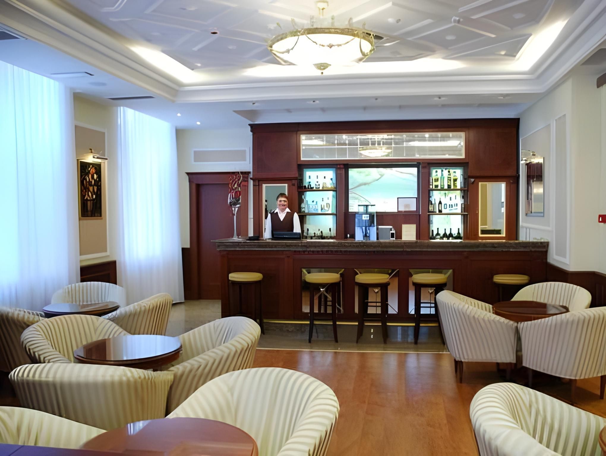 Parus Hotel | Venue Report