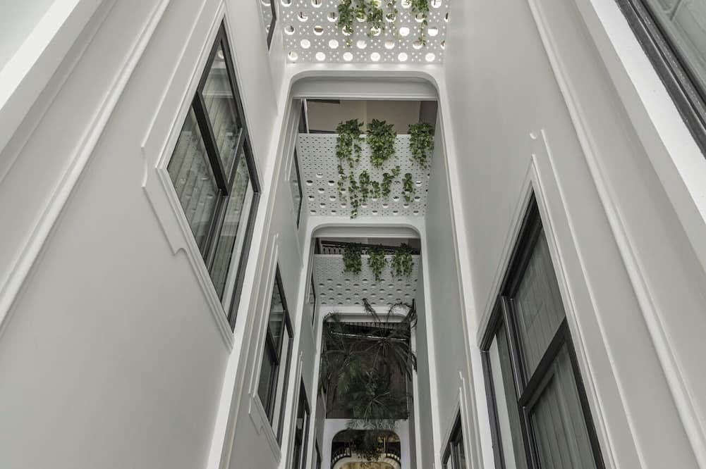 Eli Rina Hotel | Vietnam - Venue Report