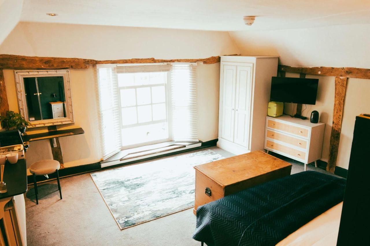 The George | Cavendish, England, United Kingdom | Venue Report