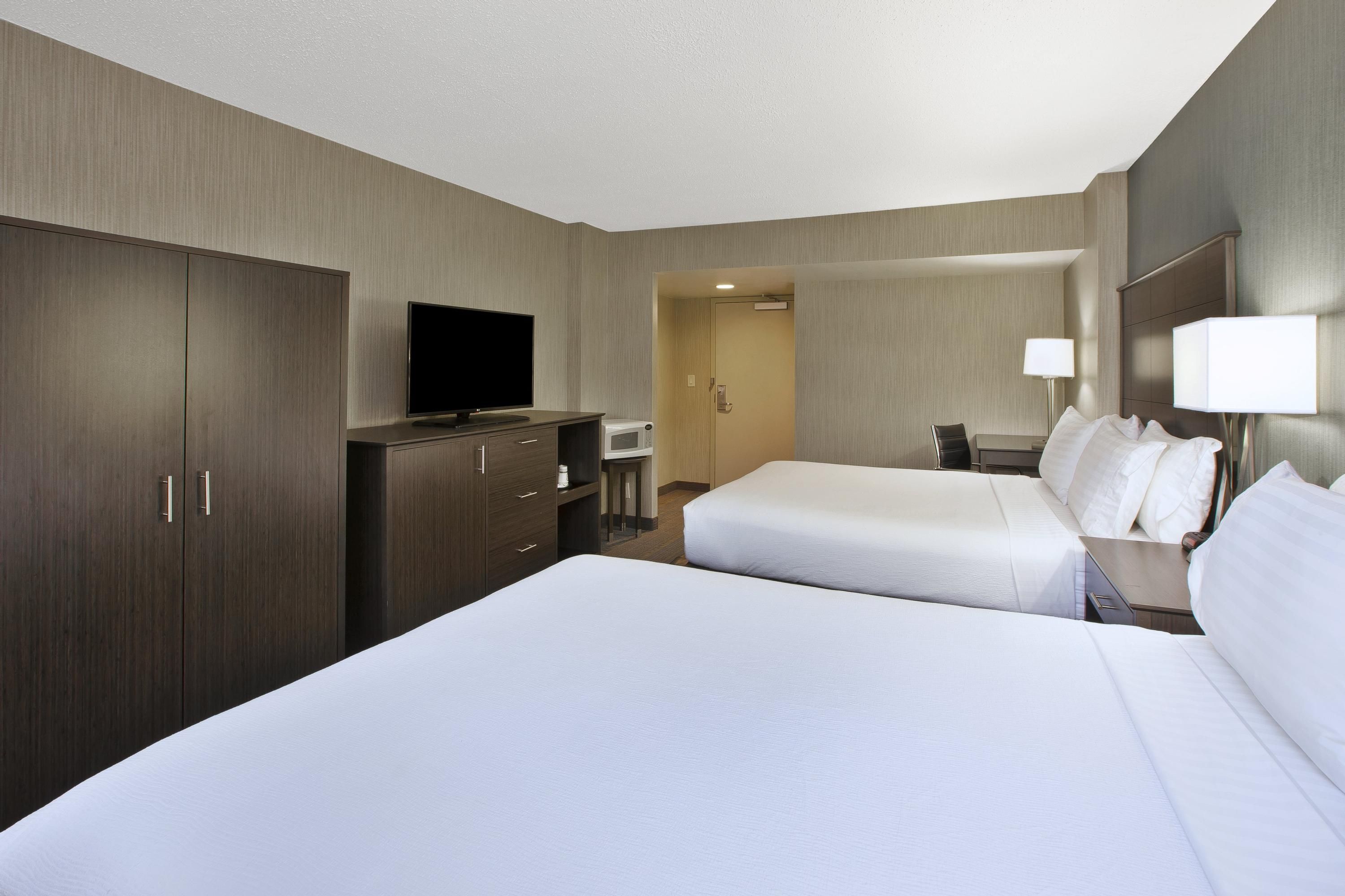 Holiday Inn Columbus Downtown - Capitol Square, An IHG Hotel $105 ...