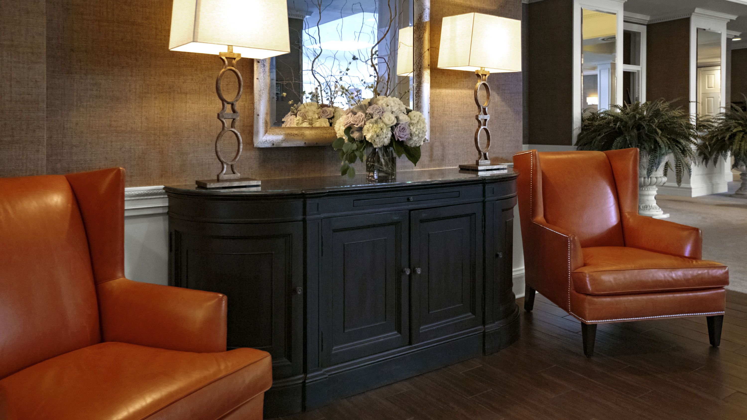 Ethan Allen Hotel $66 ($̶1̶6̶8̶). Danbury Hotel Deals & Reviews - KAYAK