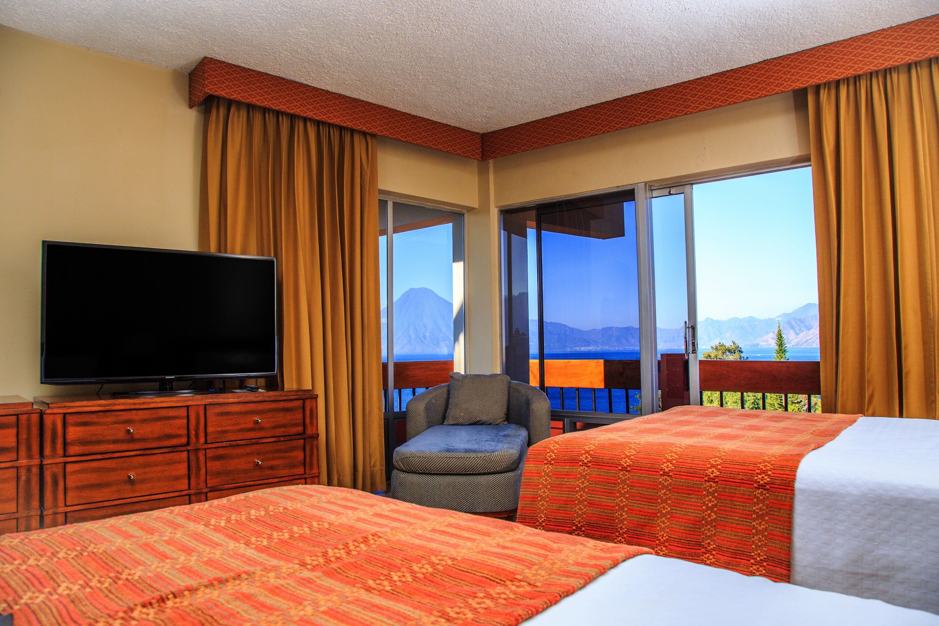 Porta Hotel del Lago $110 ($̶1̶6̶4̶). Panajachel Hotel Deals & Reviews ...