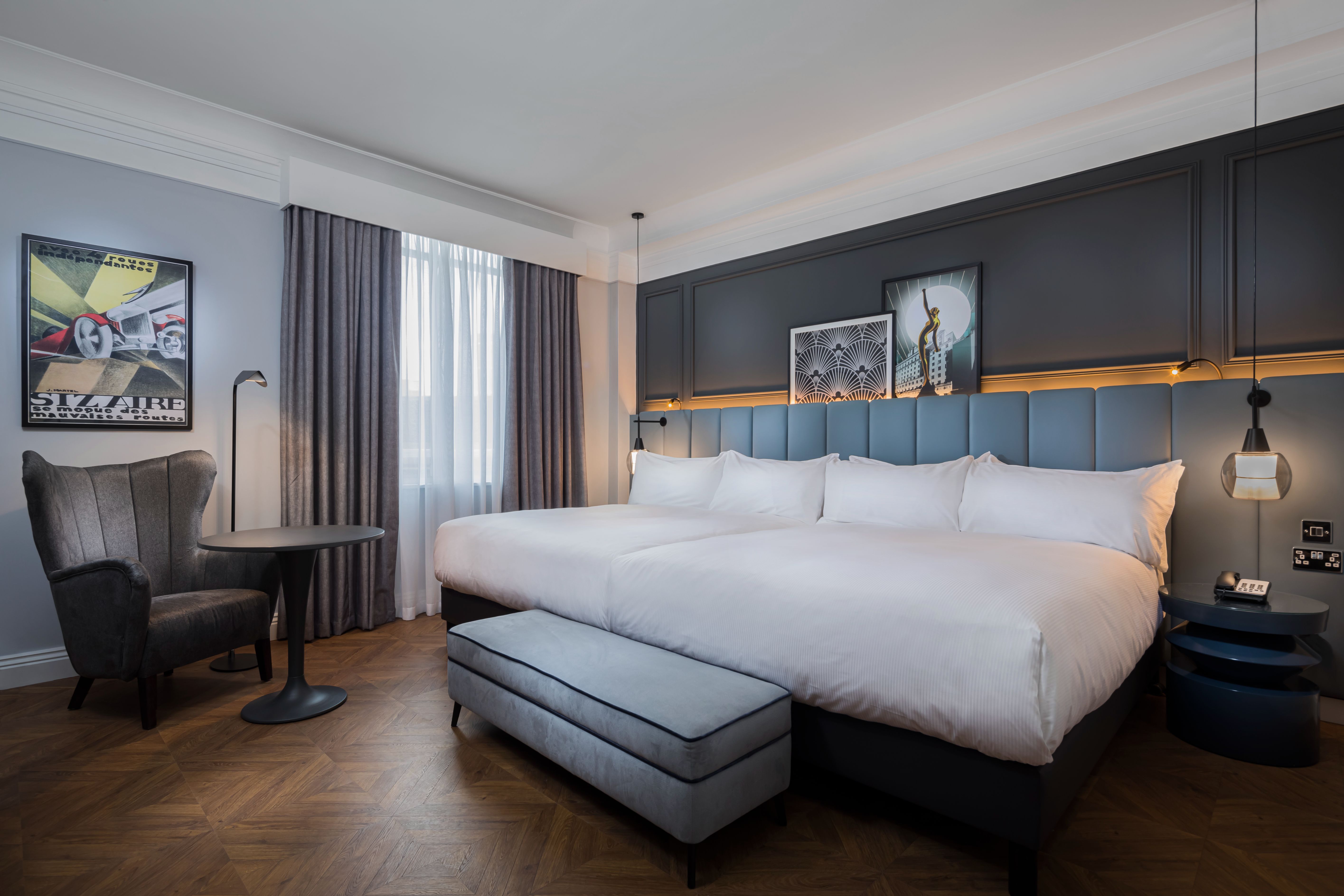 The Queens Hotel | Leeds, Alabama, United Kingdom - Venue Report