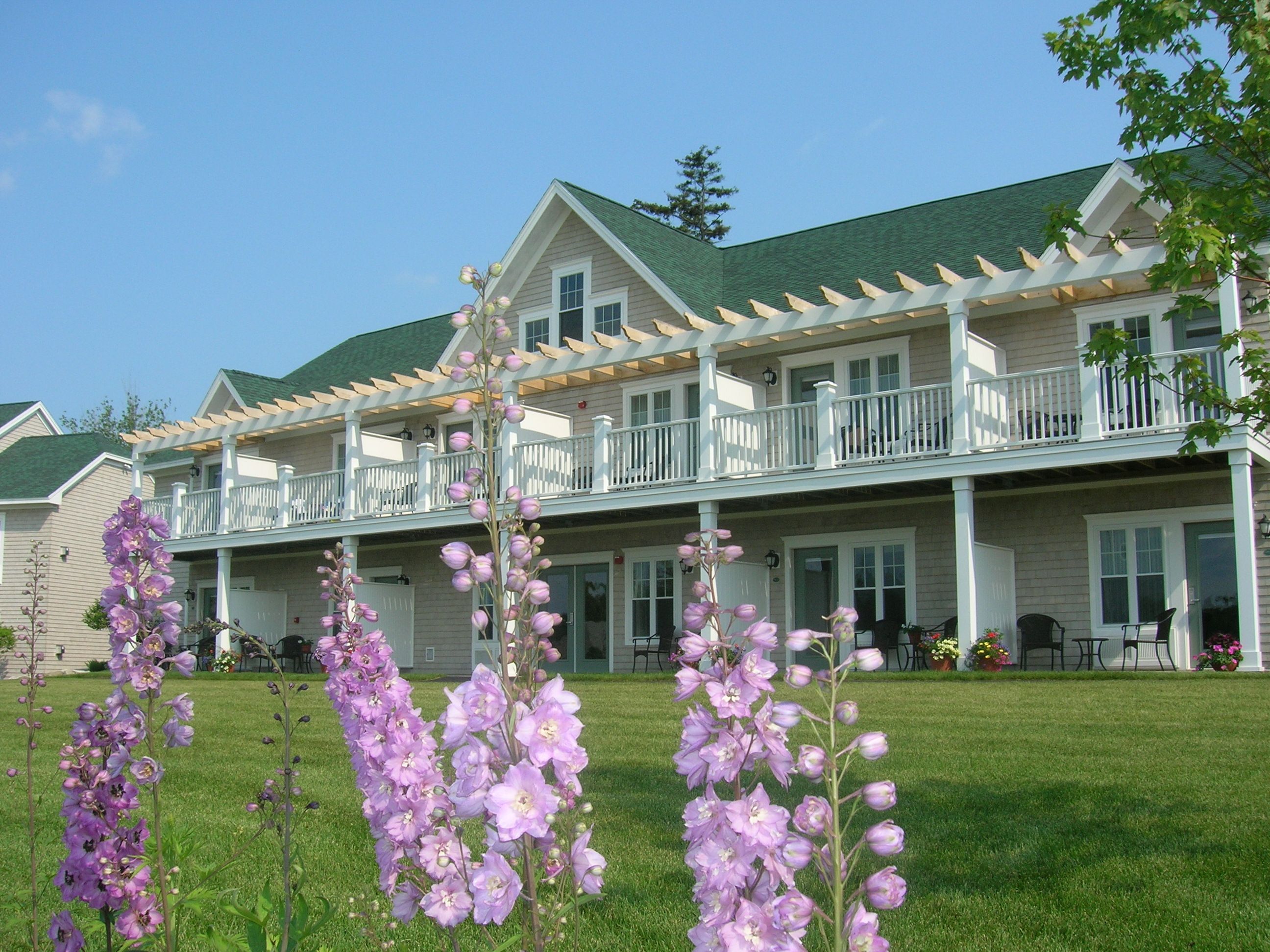 Sebasco Harbor Resort, Sebasco Estates, ME, United States - Compare Deals