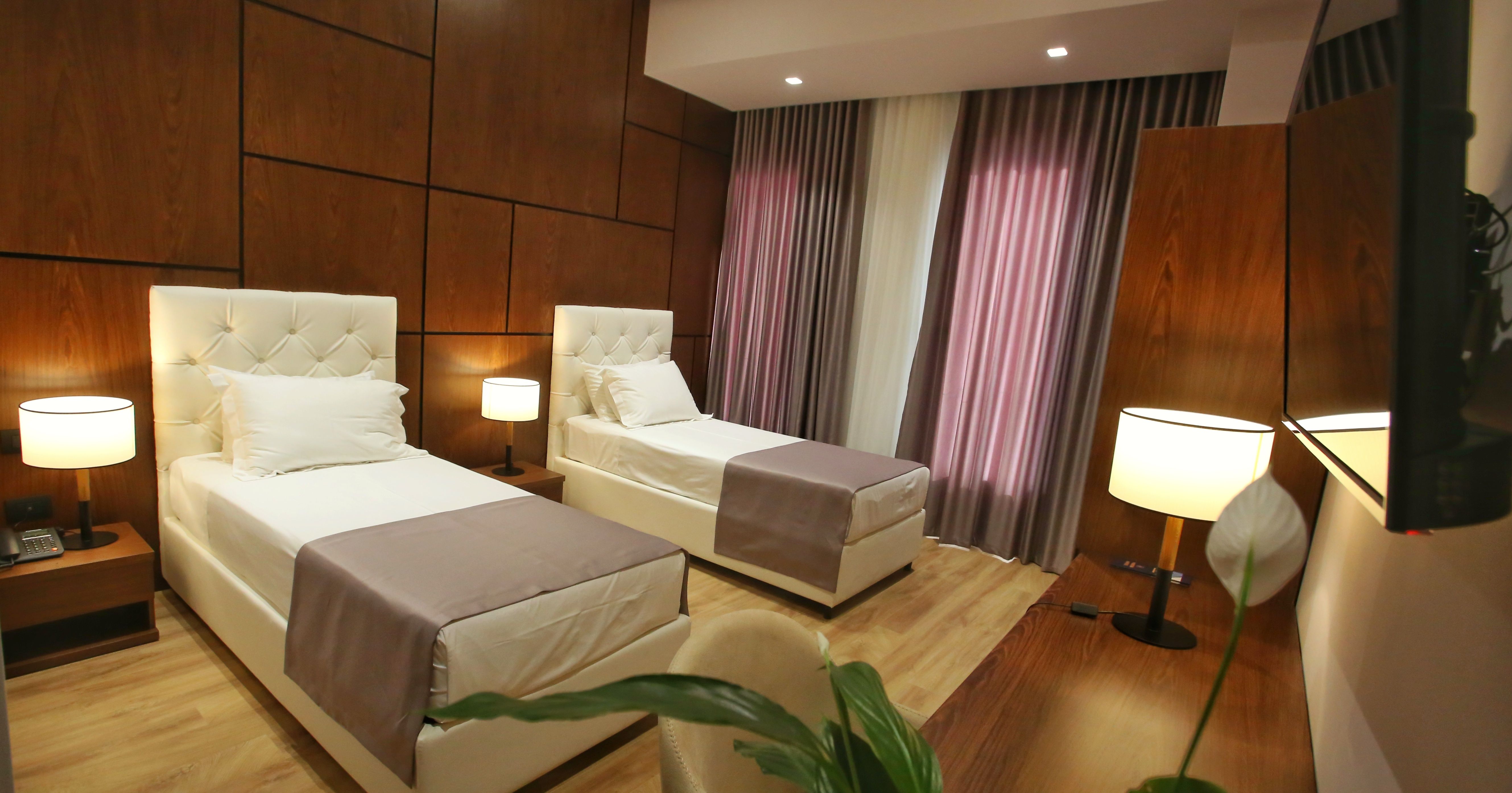 Portik Hotel | Venue Report