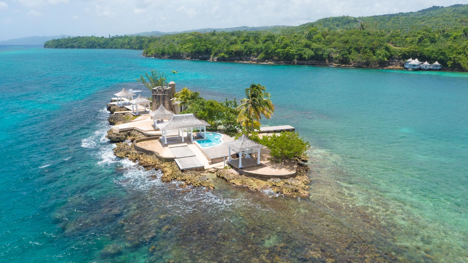 Couples Tower Isle | Tower Isle, Jamaica | Venue Report