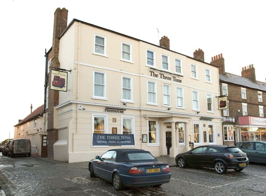 The Three Tuns Hotel Wetherspoon from £40. Thirsk Hotels - KAYAK