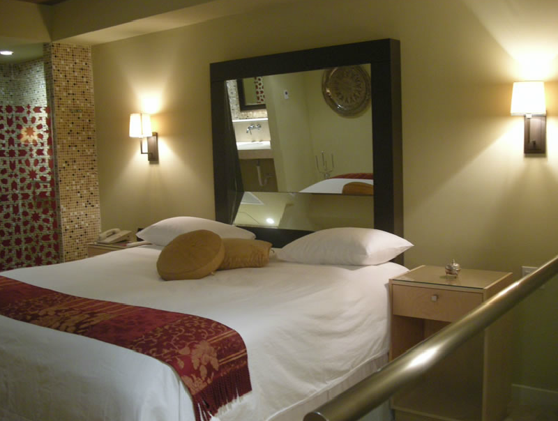 Aladdin $112 ($̶7̶3̶4̶). Miami Springs Hotel Deals & Reviews - KAYAK