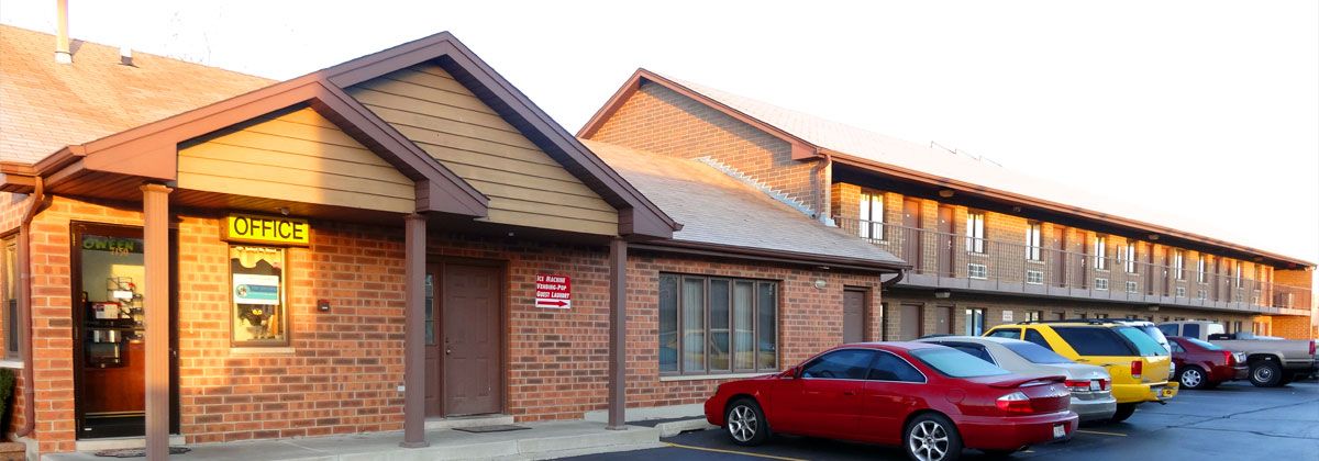 Blue Star Motel $74 ($̶9̶7̶). Chicago Ridge Hotel Deals & Reviews - KAYAK